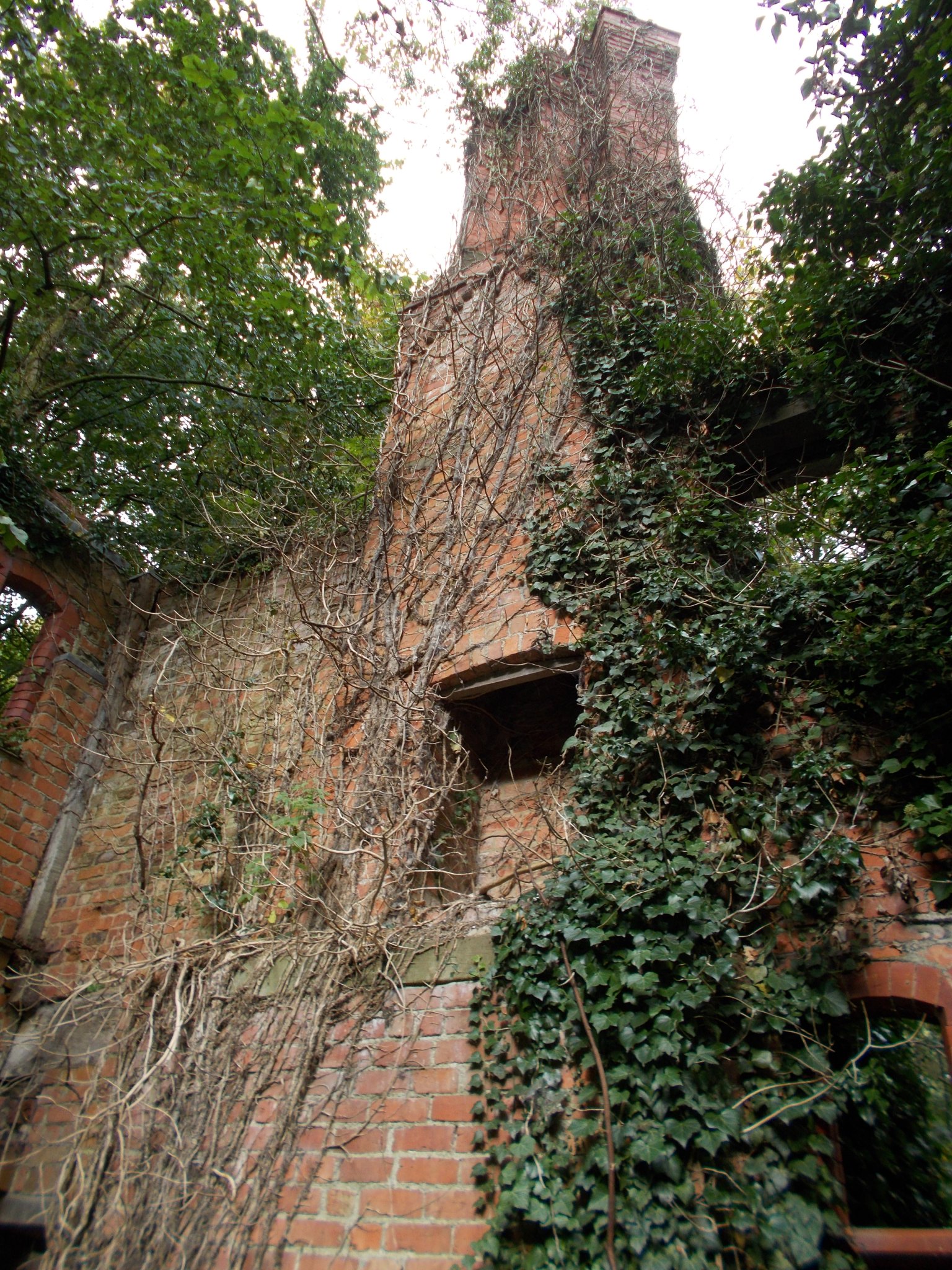 Lydiate Hall ruins, Lydiate, West Lancashire – Lancashire Past